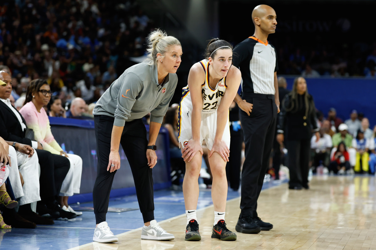 Indiana Fever Coach Addresses Caitlin Clark’s Role in Rookie Campaign with Brutal Honesty ...